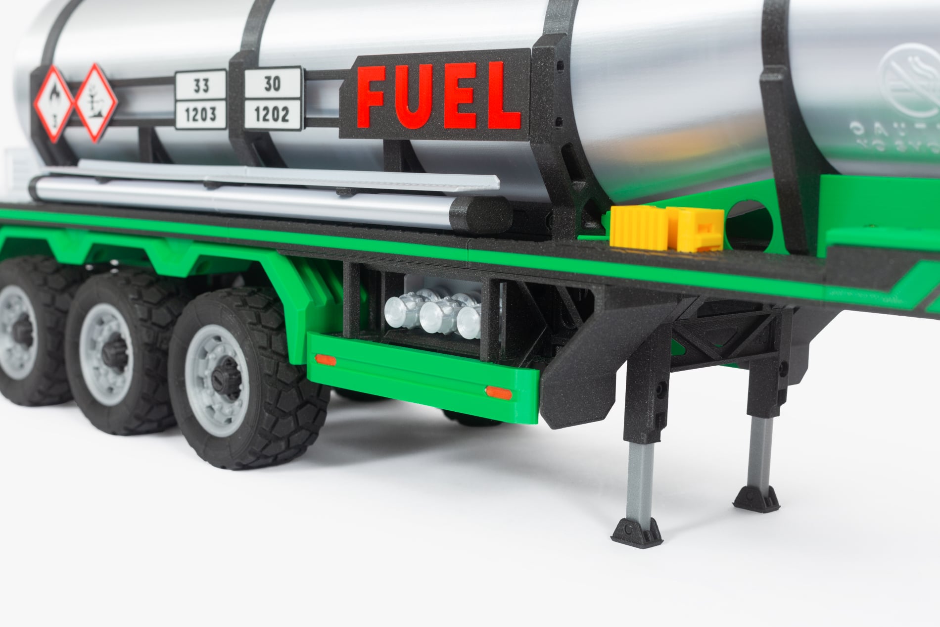 3D Sets Mini Truck: Rocky Tanker Trailer – 3D Sets